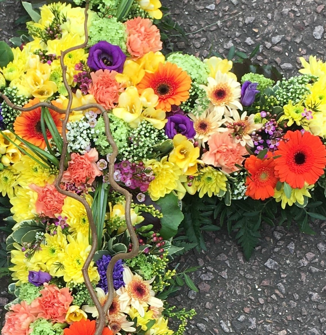 Croix deuil – MONCEAU FLEURS MONTPELLIER